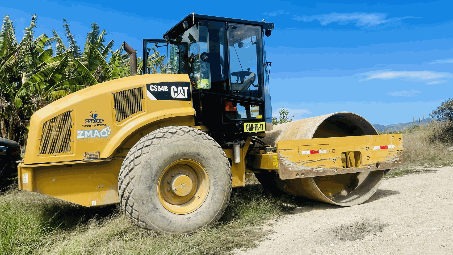 Rodillo compactador CS54B | ZMAQ S.A.C.